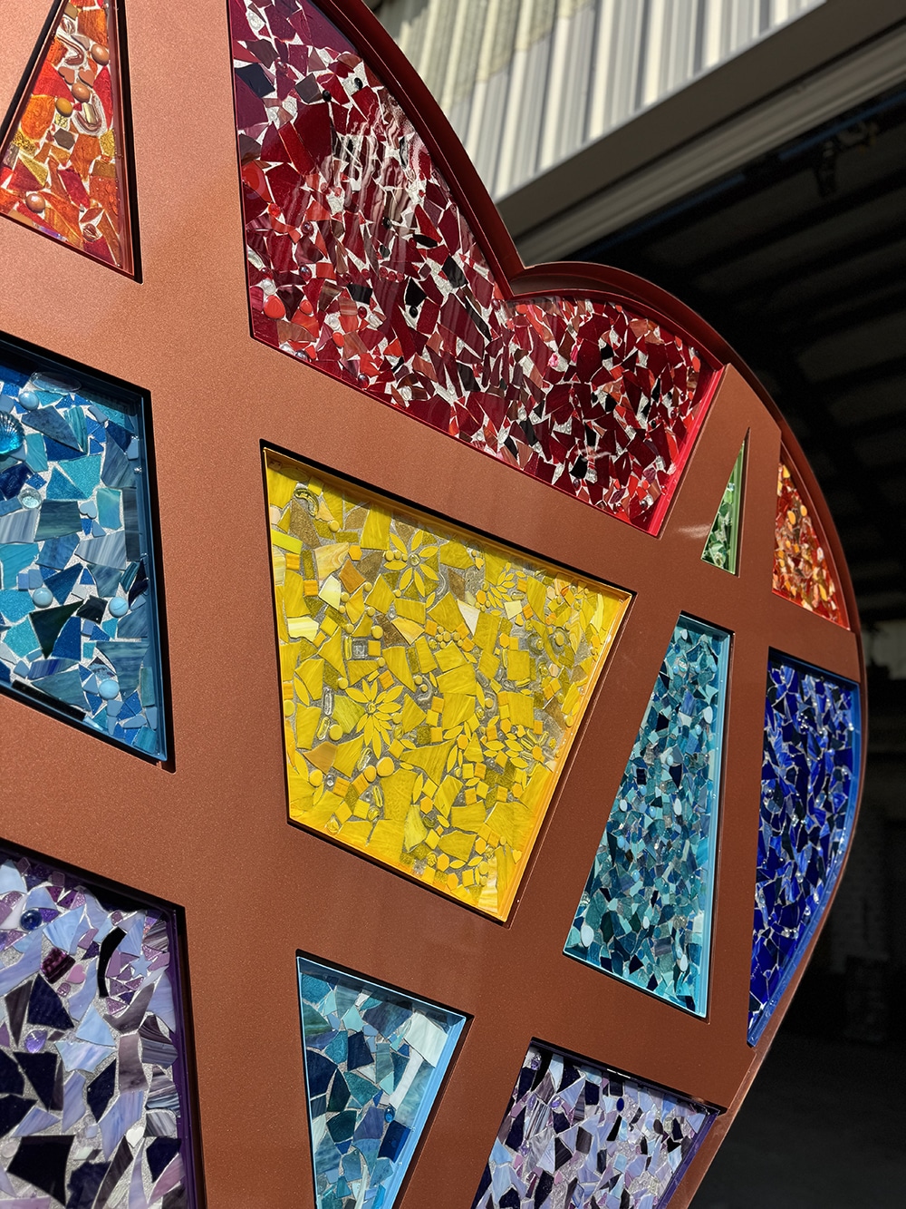 5 Bold Dimensional Signs